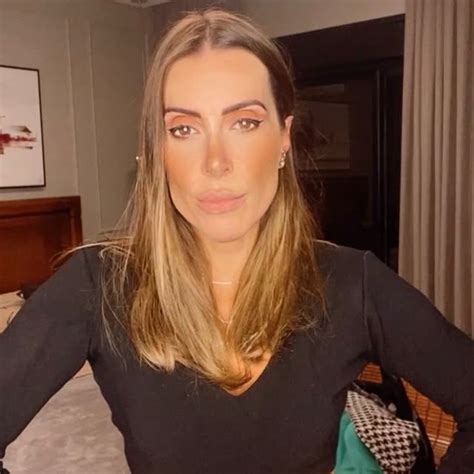 Julianne Brs • Threads Say More