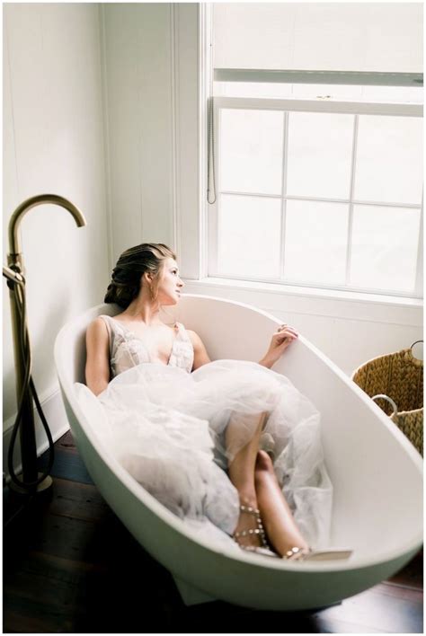 Bathtub Photoshoot Ideas For Couples At Nancy Day Blog