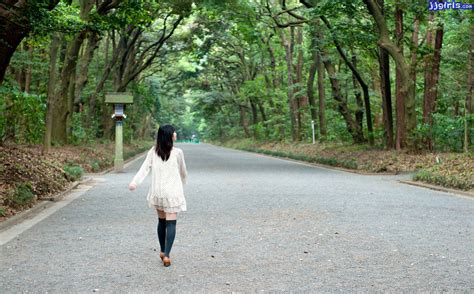 Asian Sirens · Topic Kotomi Asakura [朝倉ことみ]