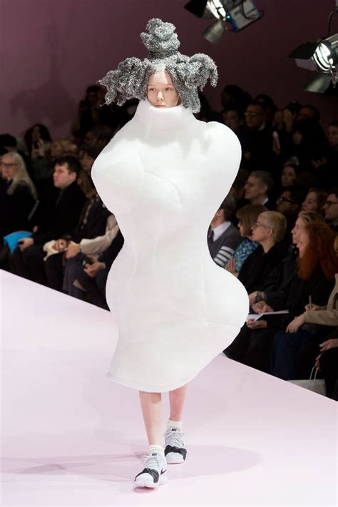 Comme des Garçons - Fall 2017 RTW - The Cut