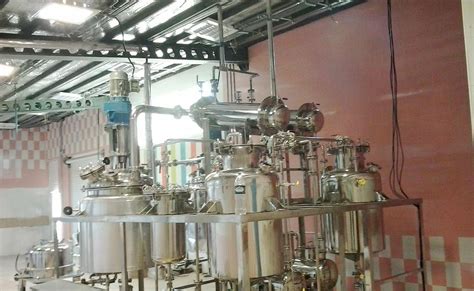 Natural Color Extraction Plant