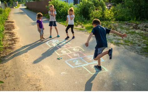 How Do You Play Hopscotch Step By Step At Robert Keck Blog