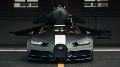 Bugatti Chiron Meets Dassault Rafale Marine Jet 5k Cars Wallpaper