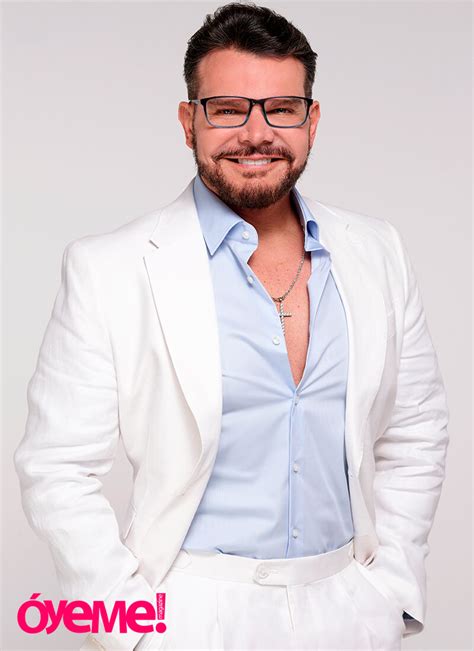 Dr Vitto Portada Óyeme Magazine