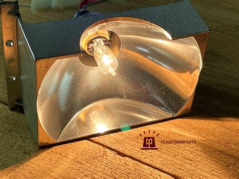 Whelen Edge 9000 Halogen Takedown Light Assembly Module 81731