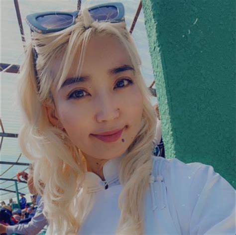 Нэгүүн мн НЭГҮҮНИЙ АЛСЫН ХАРАА ЦААШДЫН БОДЛОГО Нийгэмд шудрага үнэний дуу хоолой г хүргэх