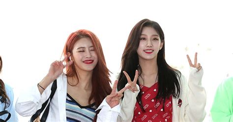 [e포토]러블리즈 이미주 정예인 상큼발랄
