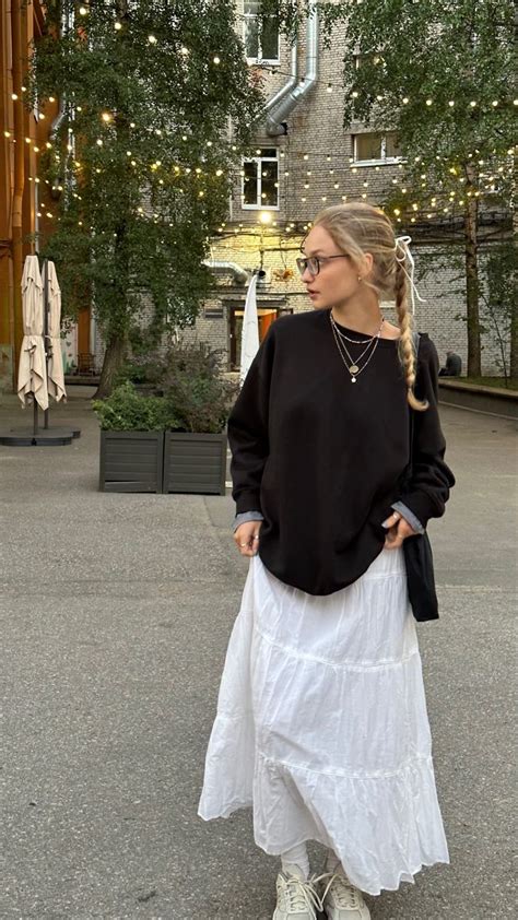 White Skirt Outfit Ideas