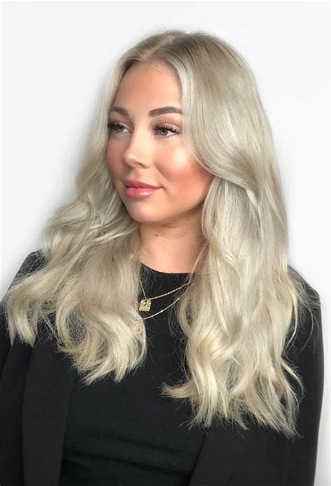 Icy Platinum Blonde Hair Shades