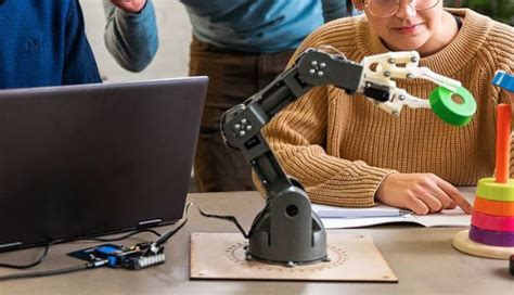 Arduino Braccio Robotic Arm For Advanced Babes