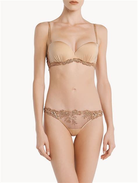 The Zephyr Collection Highlights La Perla S Heritage Of Fine