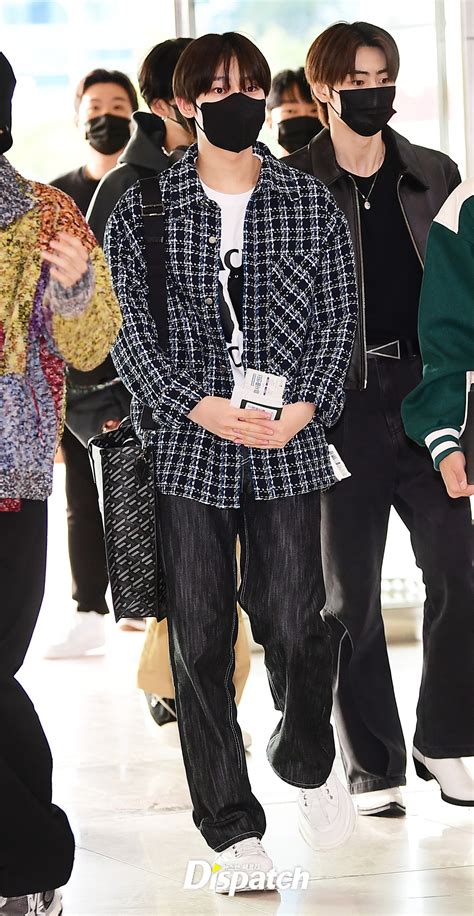 [현장포토] 마주치면 설렘…선우 심쿵 아이컨택 디스패치 뉴스는 팩트다