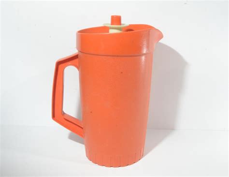Vintage Tupperware 15 Quart Pitcher With Push Button Orange Servalier 874 Juice Carafe Pitcher