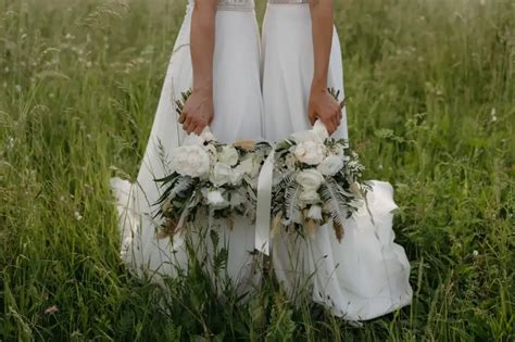 Lesbian Wedding Inspiration ♥ How To Plan A Lesbian Wedding