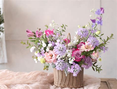 플라워디자인시선 동편마을꽃집 인덕원꽃집 과천꽃집 오랜만에 올리는 피드 시장을 돌다가 귀하디 귀한 수입 오하라로즈 발견 감사한분들께 선물 드리려고