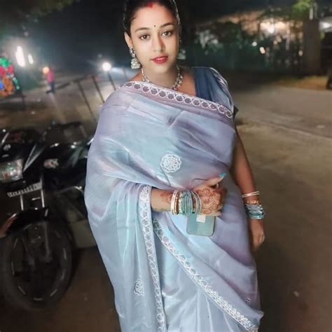 Mita Poddar (@mita91728) • Threads, Say more