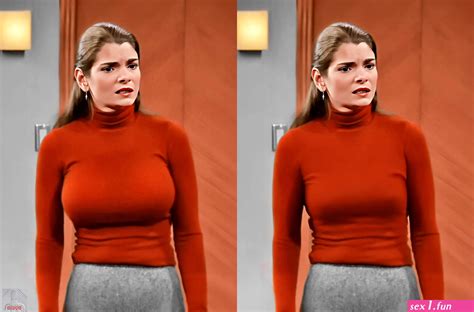 Laura San Giacomo Tits Free Sex Photos And Porn Images At Sex Fun