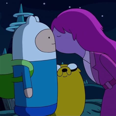 Adventure Time Princess Bubblegum And Finn Kissing