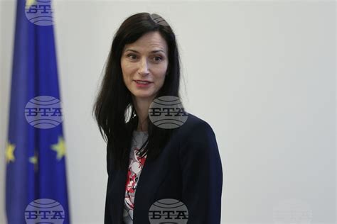 Мария Габриел заминава на работно посещение в Брюксел Утро