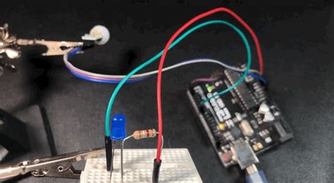Arduino Interrupts With Pir Motion Sensor — Maker Portal Arduino