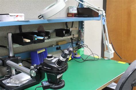 Electrostatic Discharge Sources Dangers And Solutions Esd Static