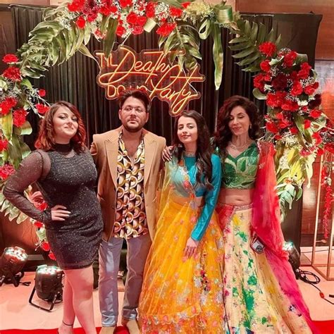 First Pictures Of Mansi Srivastavas Marriage