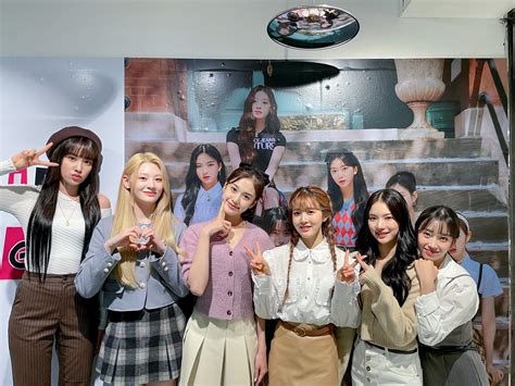 Stayc스테이씨 On Twitter 📷 💖stay In Chicago💖 스테이씨도 방문한 팝업스토어🎈 스윗을 위한 깜짝😆 선물도 준비되어 있답니다🎁 스윗도