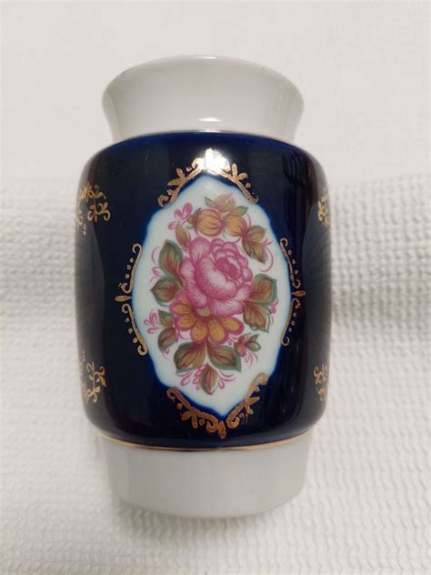 Ваза для квітів ваза фарфор кобальт ваза квіти ваза маленька 300 грн Предметы искусства