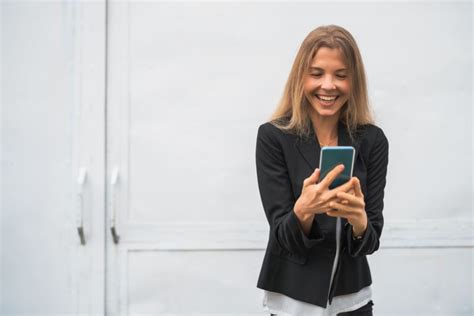 Can A Phone Work Without A Sim Card Answered Techosaurus Rex