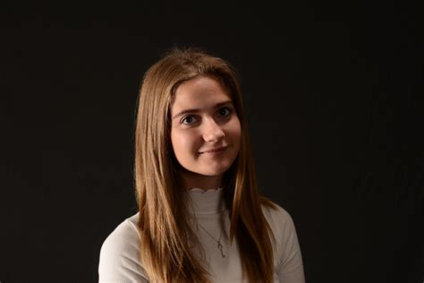 Alexandra Smith The Dart