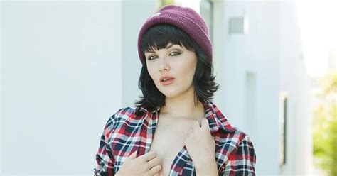 Royal Member S Mellisa Clark