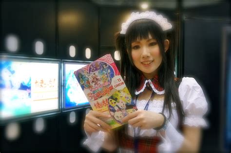 Gaya Unik Perempuan Anime Dari Jepang