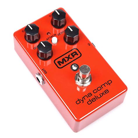 MXR Dyna Comp Deluxe Compressor – Chicago Music Exchange