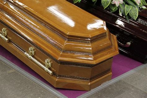 Какие выплаты положены после смерти пенсионера компенсации родственникам умершего