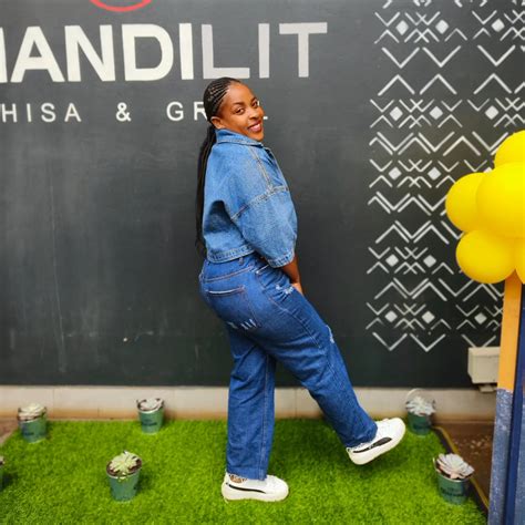 Mnandilit Tshisa And Grill Soweto