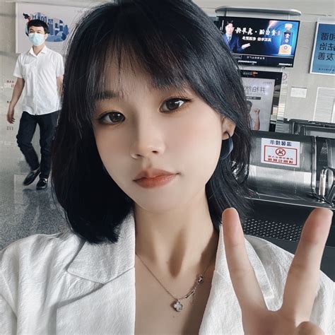 大头照怎么拍秋冬c味妆容约起来。 美图社区 美图秀秀