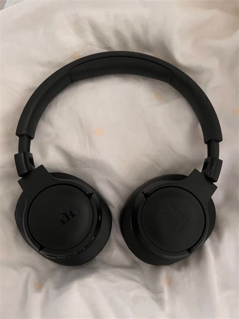 Jbl Btnc Headphones Audio Headphones Headsets On Carousell