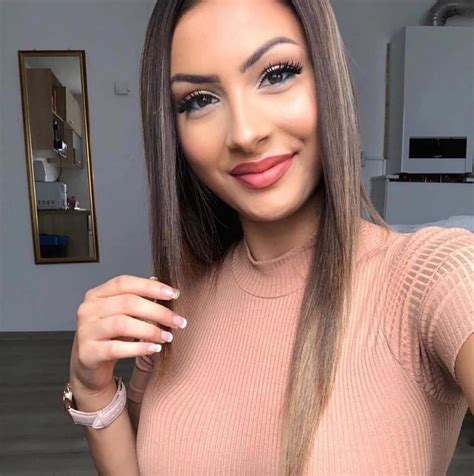 Johnny Carson Once Asked The Audience If Anybody Played The Piano This