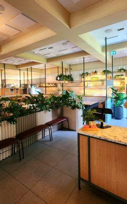 Birdies Updated March 2025 250 Photos And 54 Reviews 3850 Lougheed