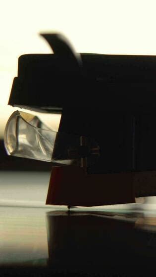 Close Up Of Vinyl Record Player Needle 23154500 Stock Video At Vecteezy