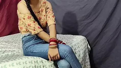 Doctor Ne Unmarried Ladki Ki Chut Chod Dali Kamar Ke Dard Thik Krne Ke Bahane Clear Hindi Audio