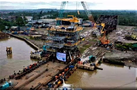 Phe Wmo Sukses Pasang Anjungan Lepas Pantai Phe 12 Berita Energi And Minerba Hari Ini