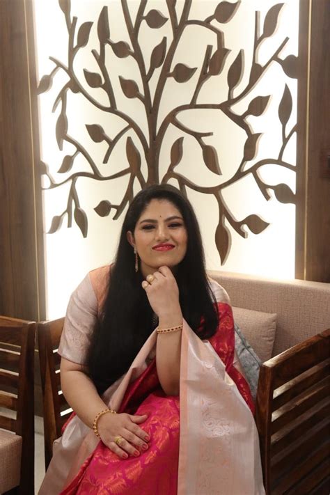 leena bhati medium