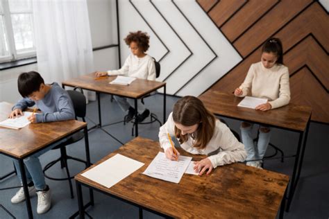 Igcse Vs Gcse Key Differences Tutorsplus Igcse Vs Gcse What Are The