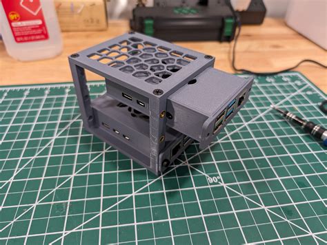 Raspberry Pi 4 And 5 Mini Server Rack Case Por Jonthemiller Descargar