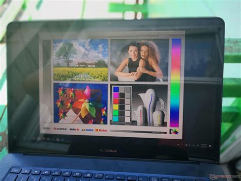 Disable Intel Display Power Saving Technology To Increase Maximum Display Brightness