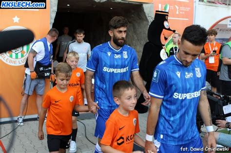 یک شایعه جذاب قلی‌زاده و همسرش در لباس پرسپولیس