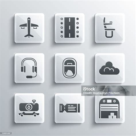 항공 티켓 항공기 격납고 구름 날씨 비행기 창 연료 유조선 트럭 마이크 비행기 및 좌석 아이콘헤드폰을 설정합니다 벡터 관광에 대한 스톡 벡터 아트 및 기타 이미지 Istock