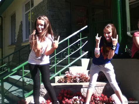 12890devochki V Shortah 35 Шорты фото