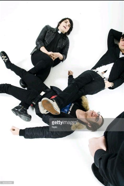 3 4 My Chemical Romance Mikey Way Smile My Chemical Romance Gerard Way Mikey Way